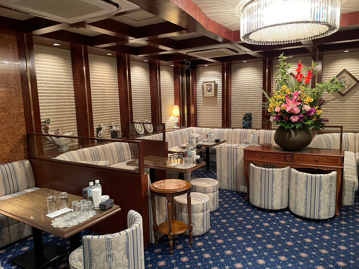 中洲クラブ パレスクラブ （PALACE CLUB） | クラブバイト求人タピオカ