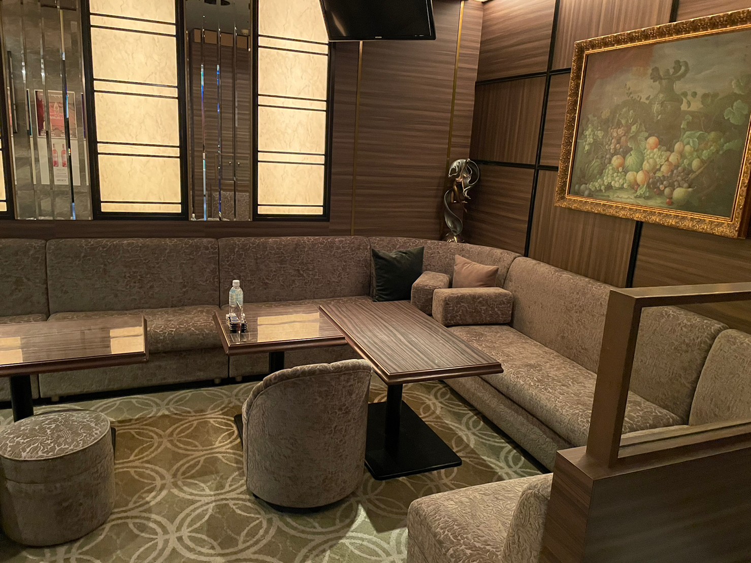 中洲クラブ パレスクラブ （PALACE CLUB） | クラブバイト求人タピオカ