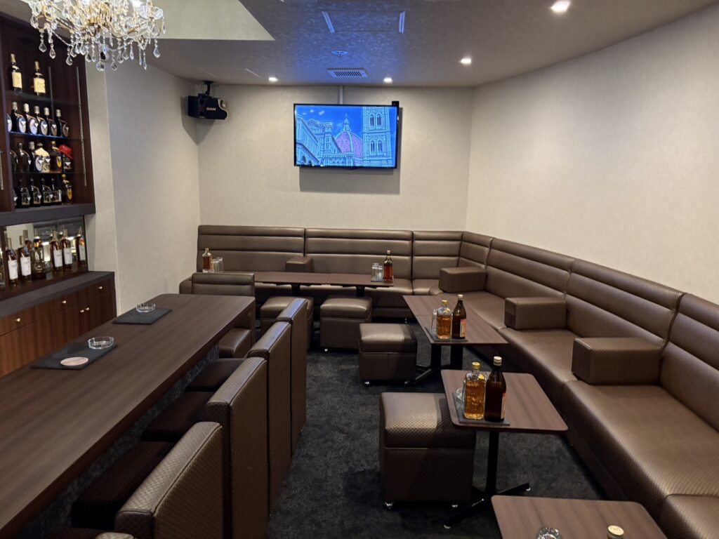 広島流川ラウンジ ディアレスト （Lounge Dearest） | ラウンジバイト求人タピオカ